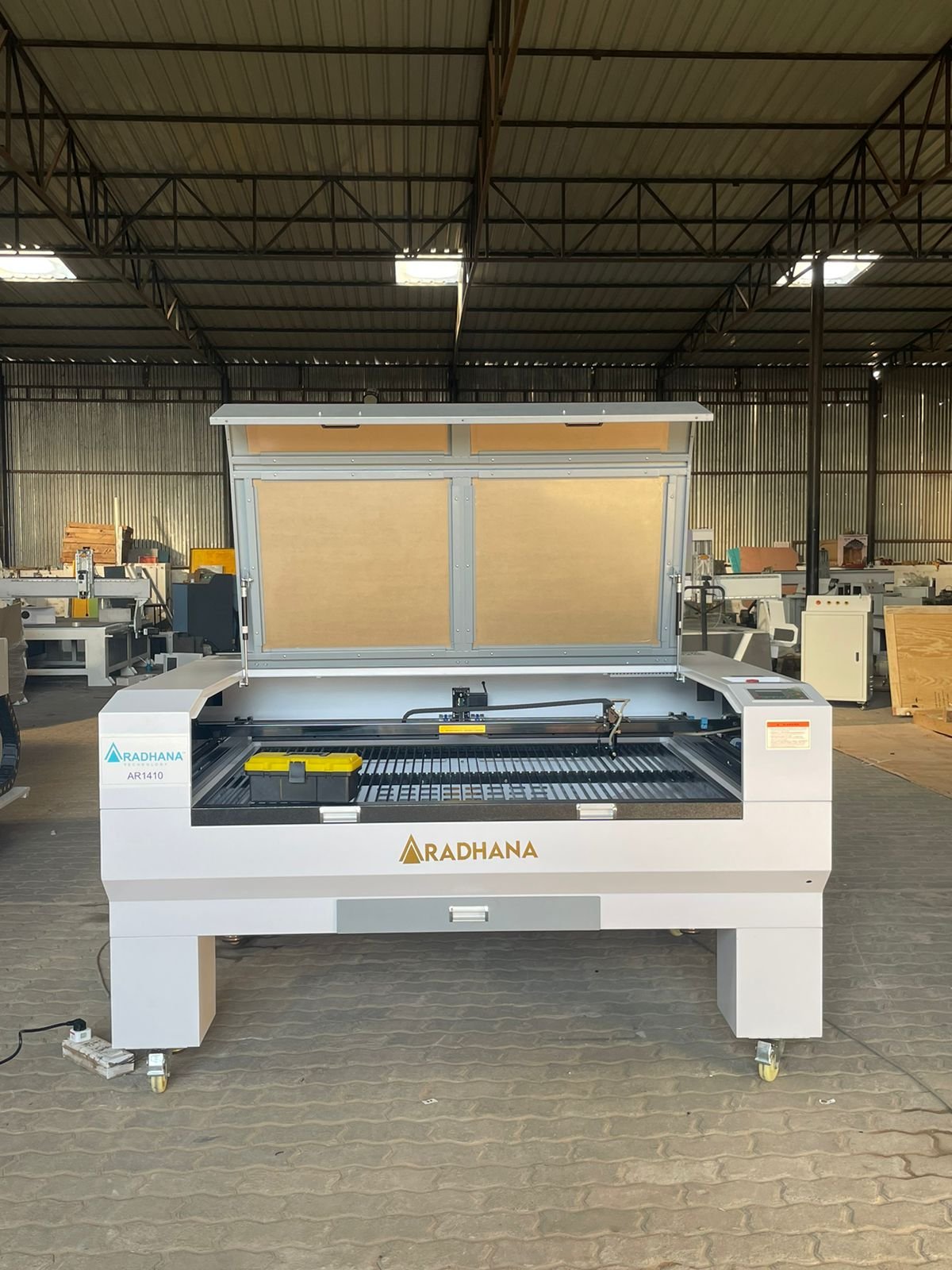 Advantages of CO2 Laser Cutting Machines